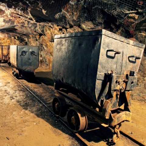 Levigliani: Corchia Park, miniere e cave | Versiliamo.com